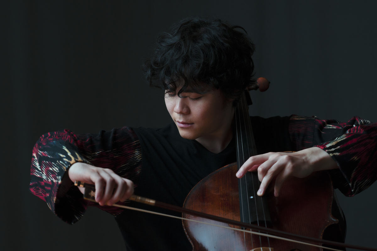 Cellist Michiaki Ueno Received the Beethoven Ring Award in Bonn ...